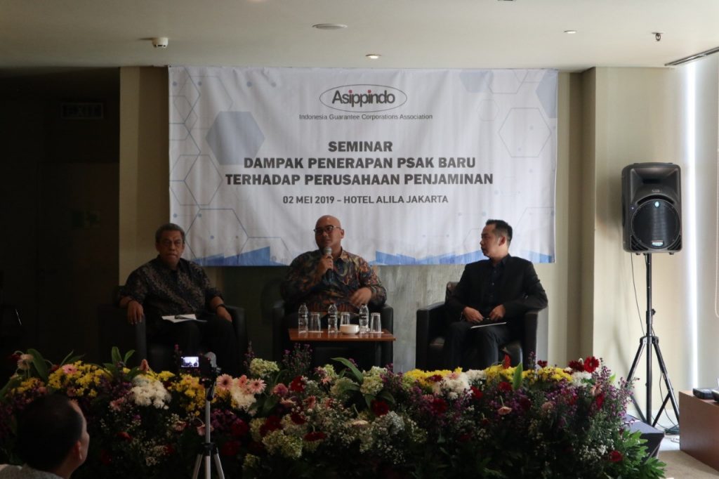 "DAMPAK PENERAPAN PSAK BARU TERHADAP PERUSAHAAN PENJAMINAN" Seminar 2 ...